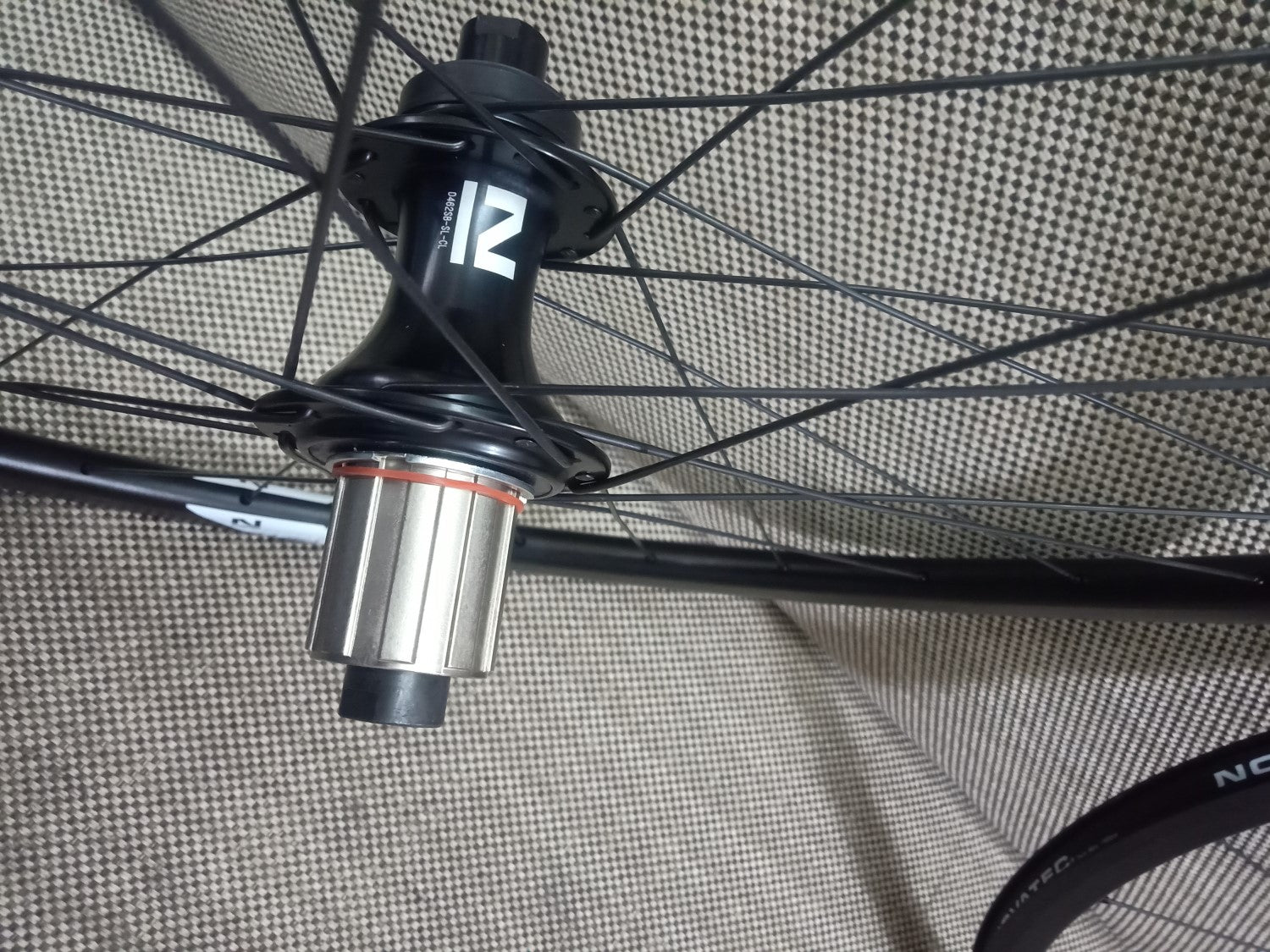 Novatec Road Disc Wheelset, 700c | Clincher, 30mm Rims, Alloy, Center ...