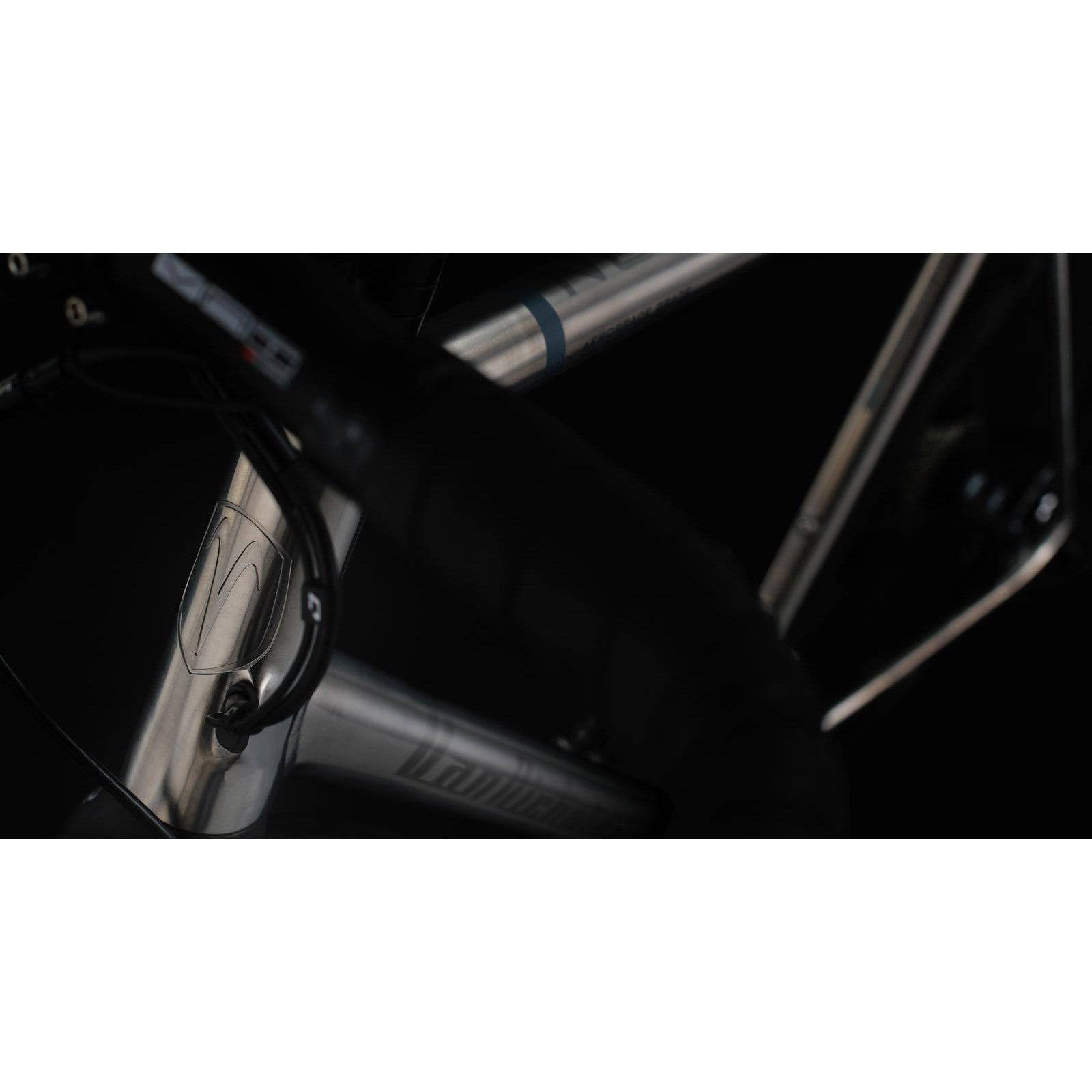 Van Nicholas Framesets | Skeiron Titanium Road Bike Frame | Cycling ...